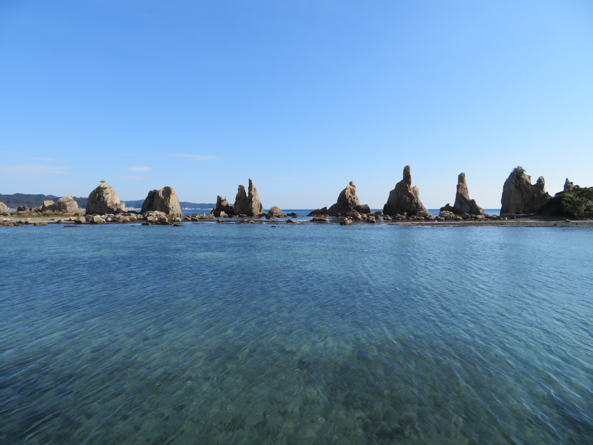 Hashigui-iwa: rocks that are the stuff of legend – Jigsaw Japan